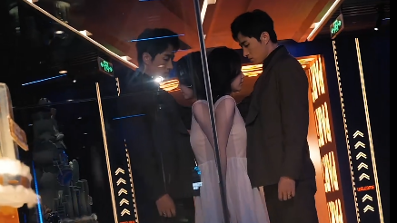 Link Nonton The Fall Into Temptation Chinese Drama Sub Indo, Tentang Pengorbanan