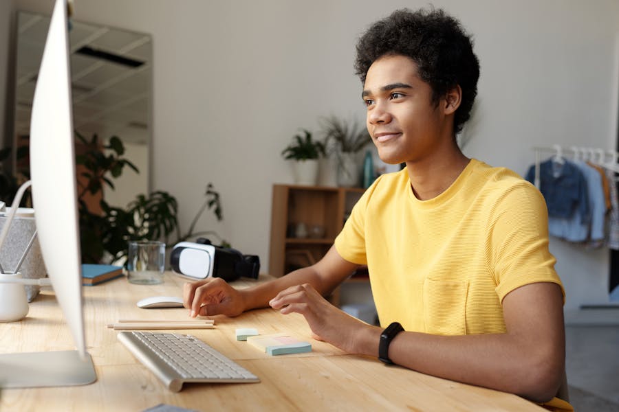 10+ Rekomendasi Provider Internet Yang Cocok Buat Rumah Tangga