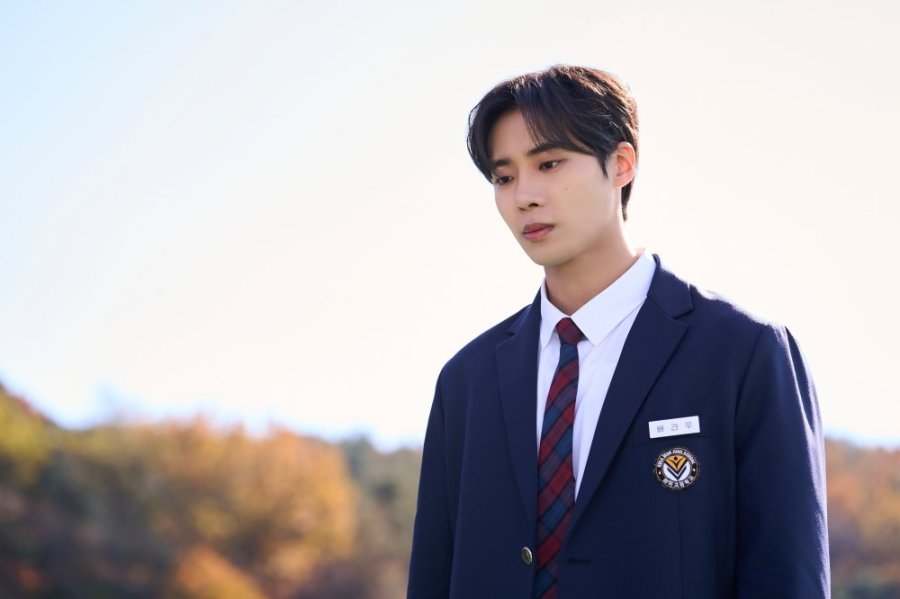 Nonton Drakor Head Over Heels 2025 Sub Indo, Kualitas HD!