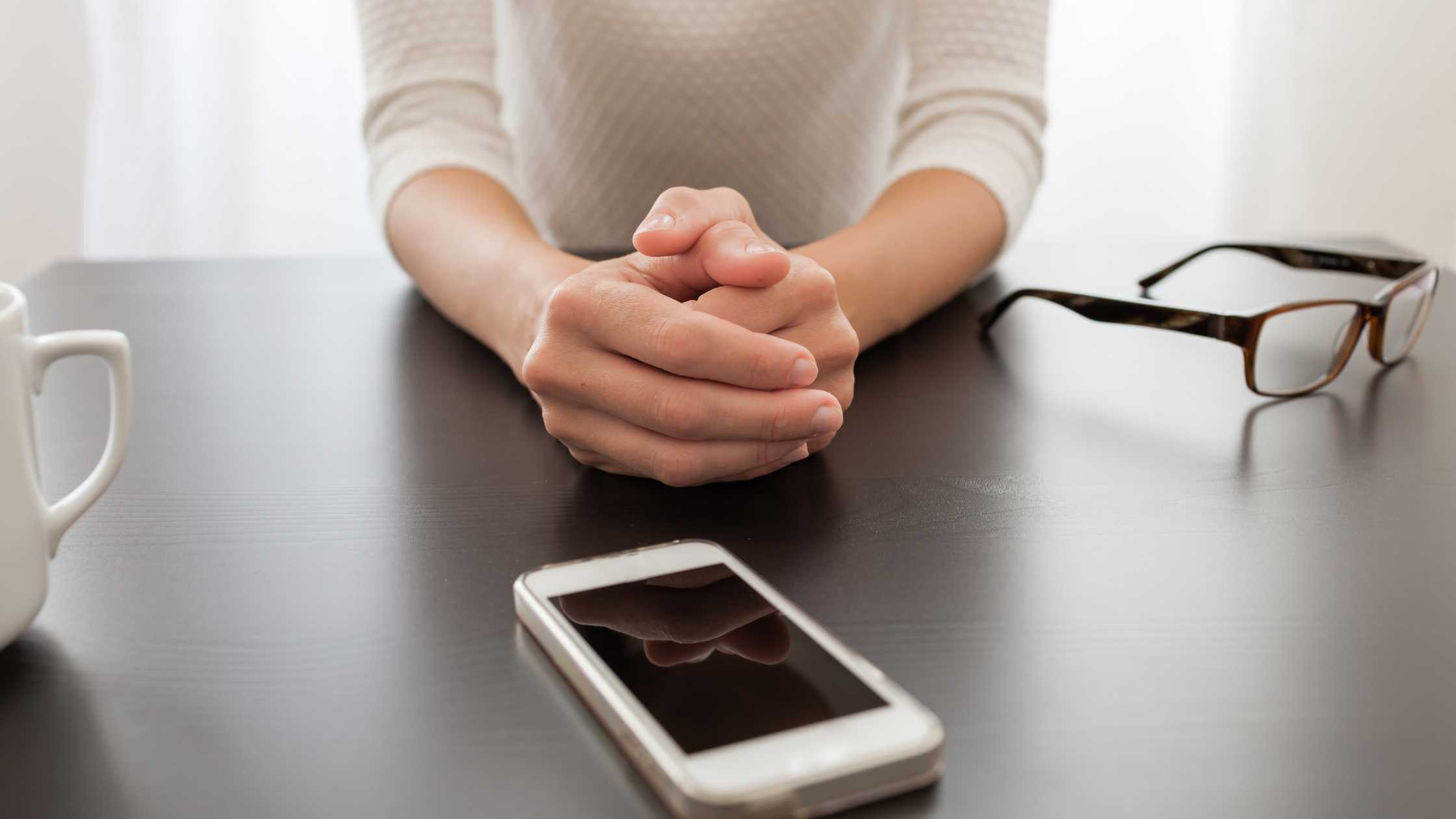 10 Cara Mengatasi Layar HP Tidak Bisa Disentuh Sama Sekali