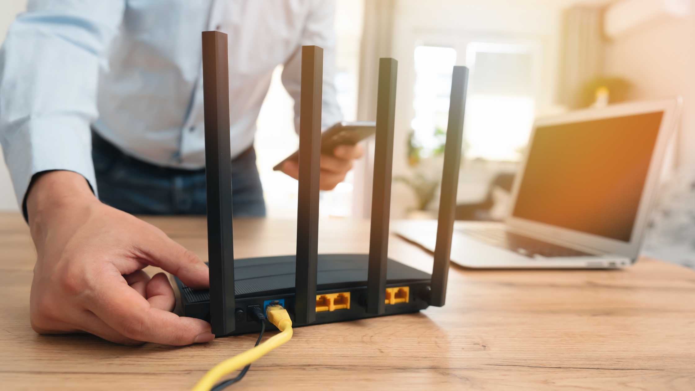 10 Cara Setting Router WiFi Agar Cepat, Ikuti Tips Ini!