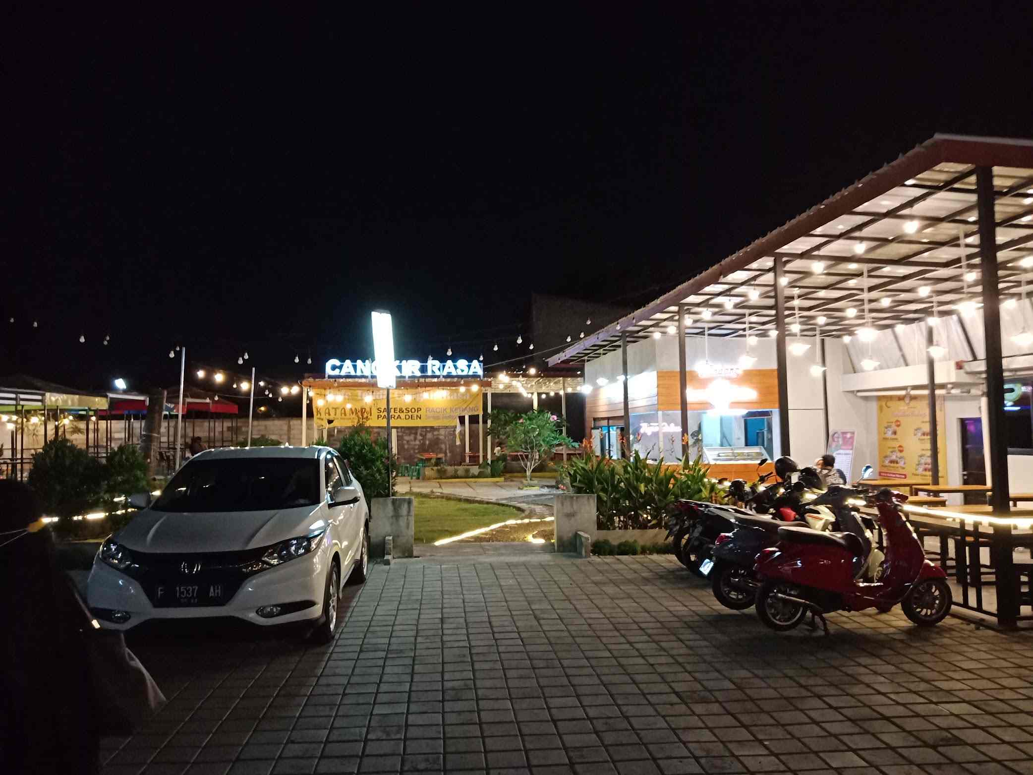 15 Rekomendasi Cafe 24 Jam Bogor, Bisa Kerja Sampai Pagi