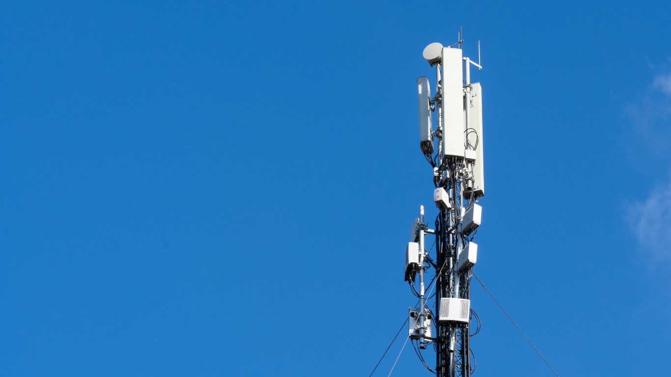 Bagaimana Cara Mengurus Izin Usaha RT RW Net? Berikut Tips Amannya!