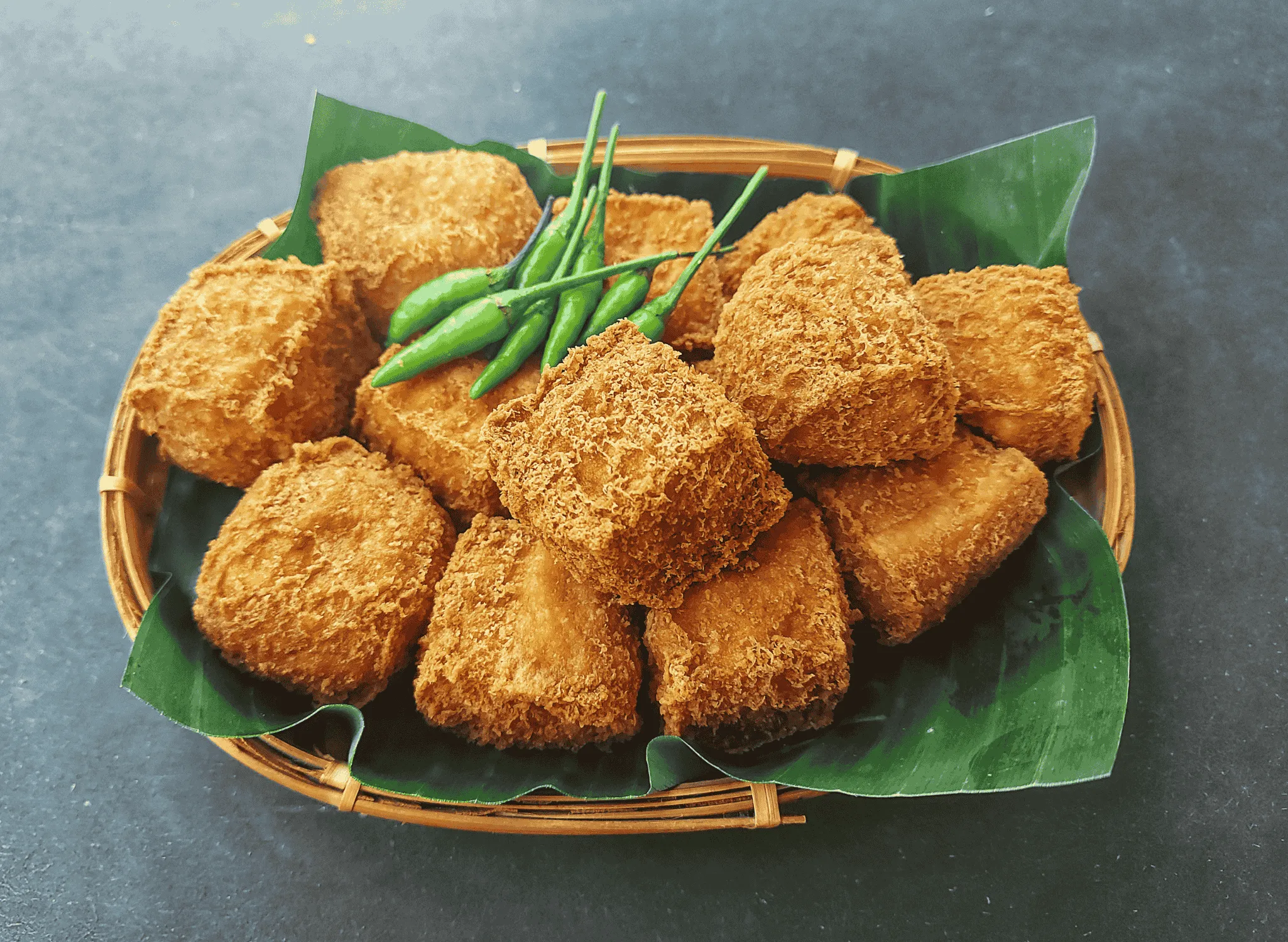 30 Makanan Jawa Barat Yang Enak Dan Populer, Pas Buat Teman Nonton!